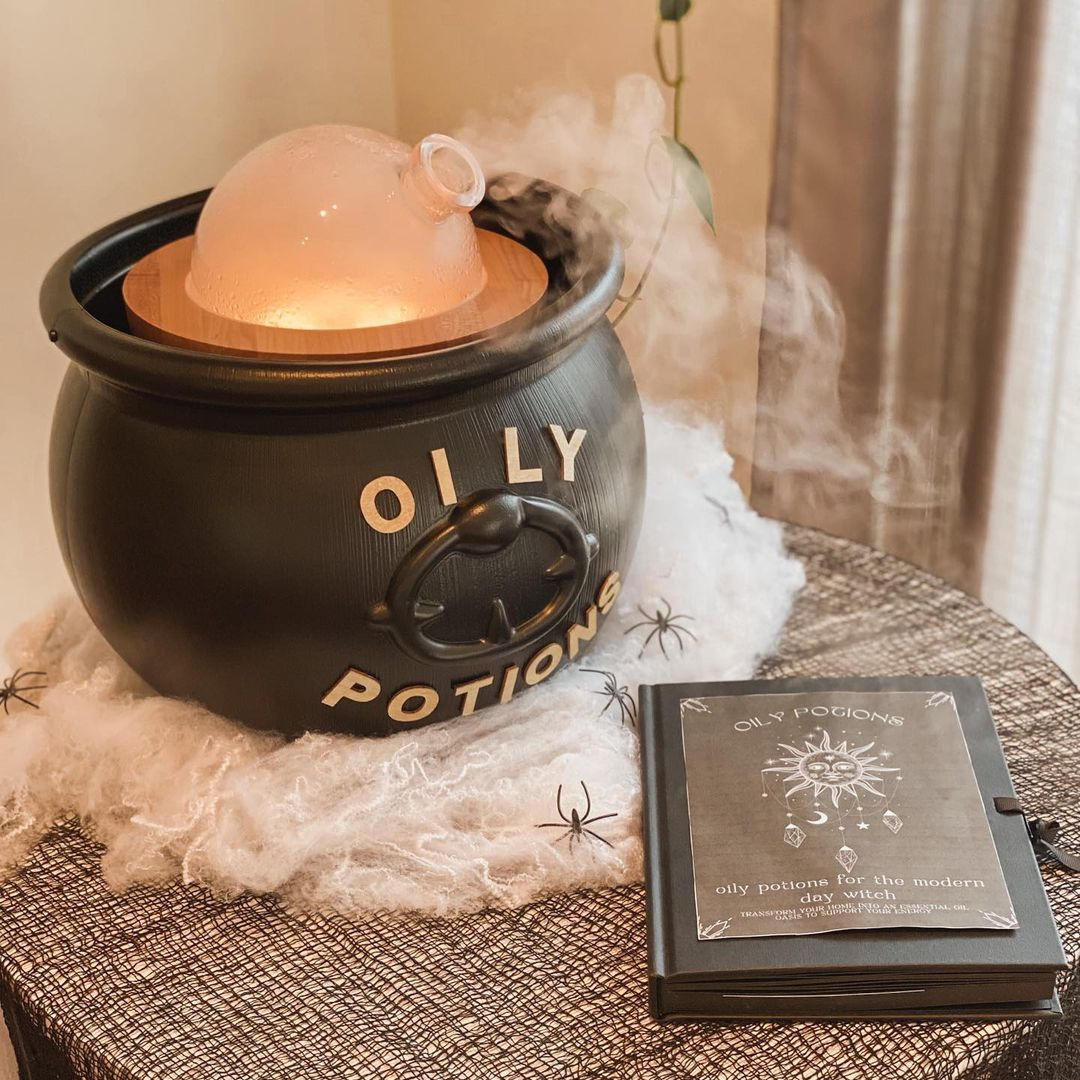 Decorate Your Diffuser for Halloween: 5 Spooky Ideas! - Young Living ...