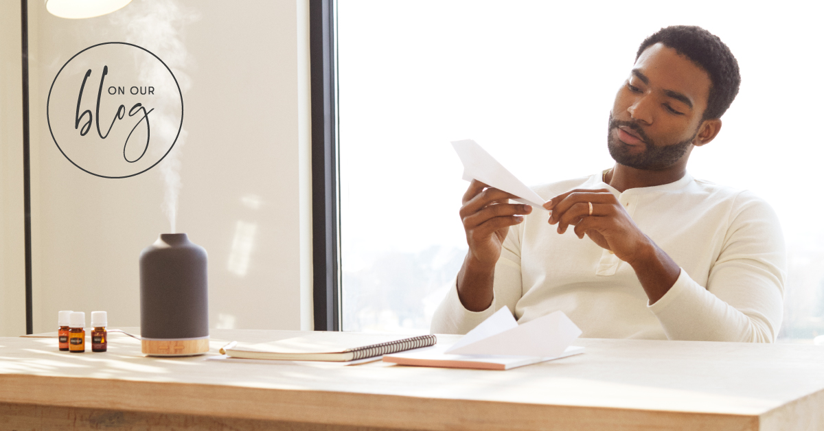 Your work survival kit: 12 must-haves | Young Living Blog - US EN